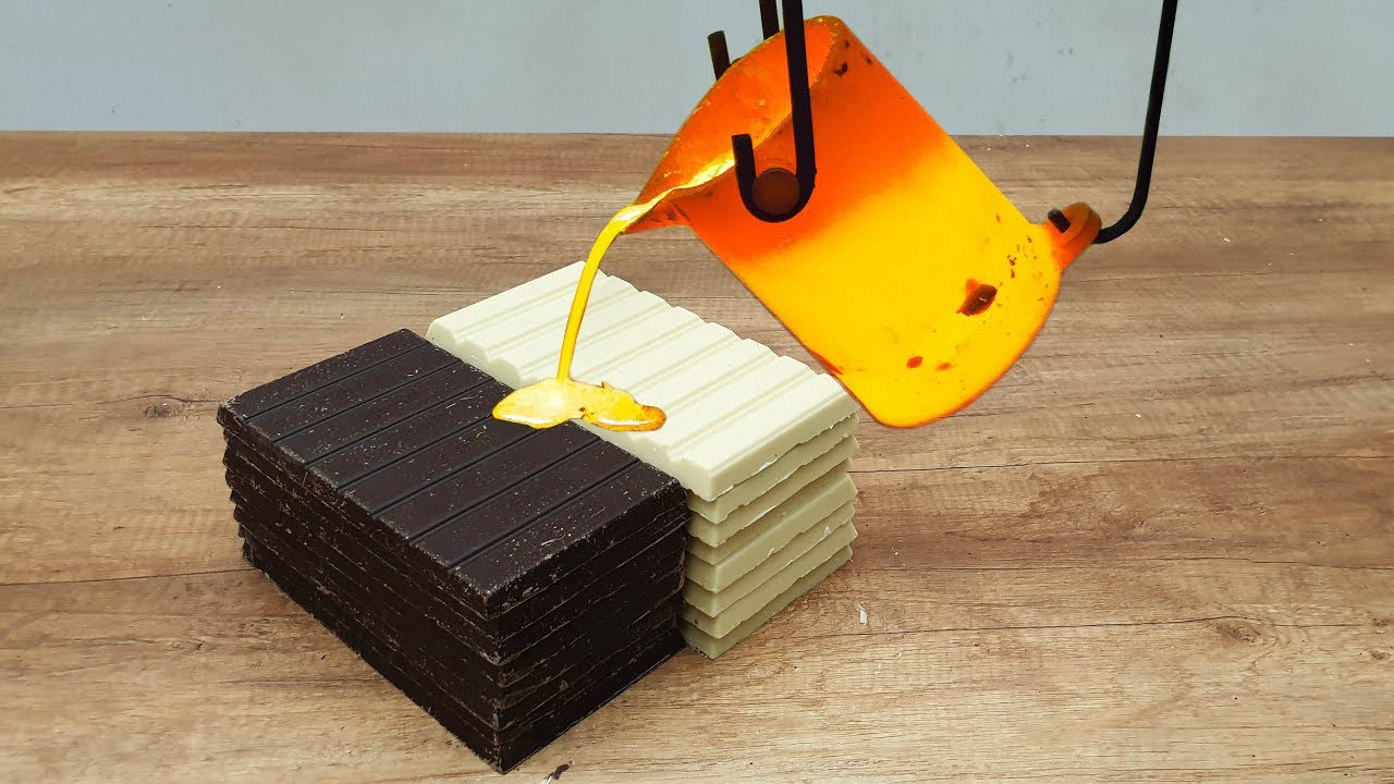 EXPERIMENT LAVA vs CHOCOLATE