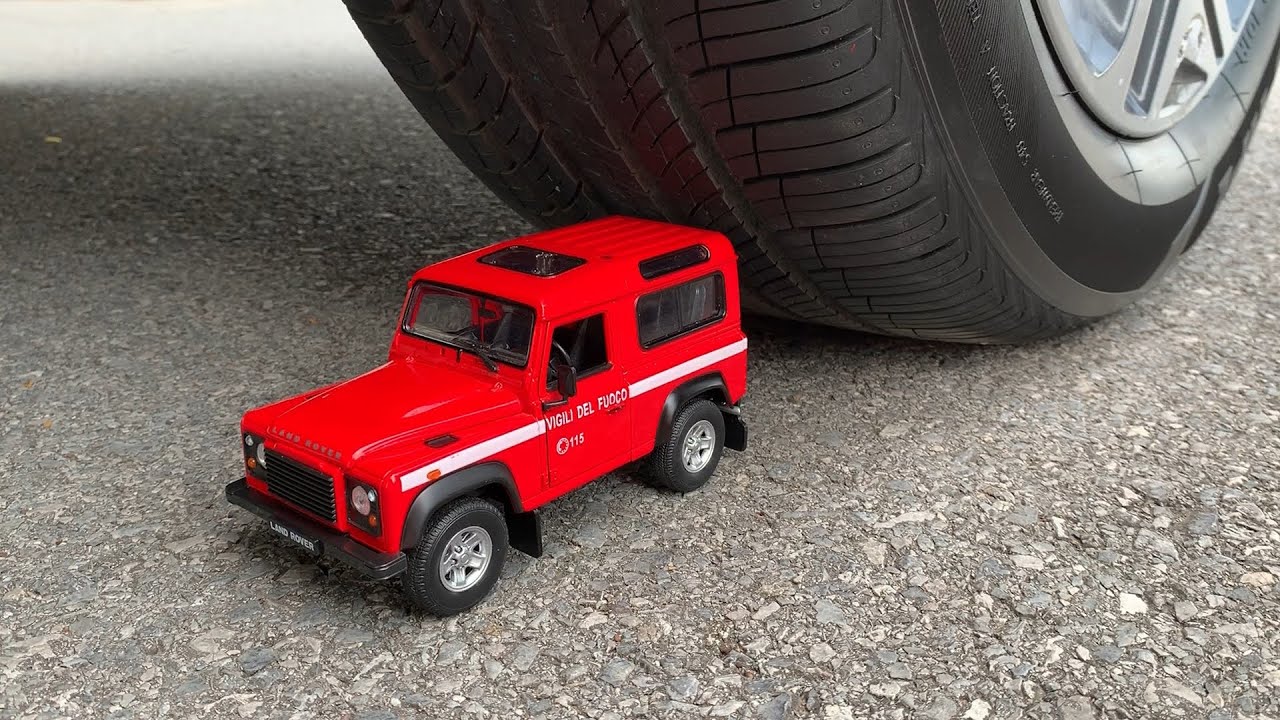 Experiment Car Toy vs Car vs Range Rover Sport | Crushing Crunchy ...