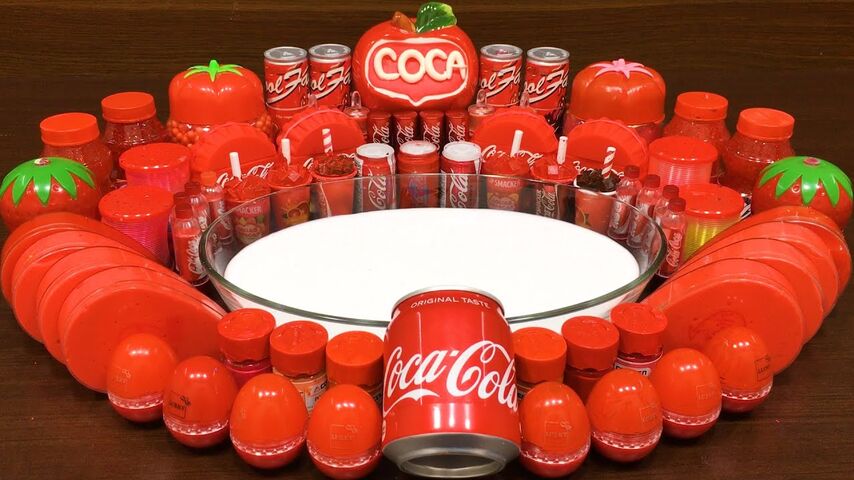 RED COCA COLA Slime! Mixing Makeup, Glitter and More into Glossy Slime ...