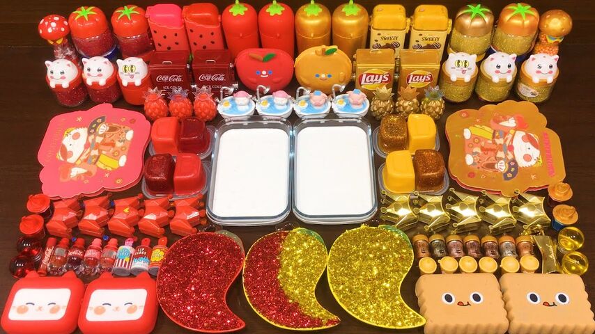 RED vs GOLD! Mixing Makeup, Glitter and More into Glossy Slime ...