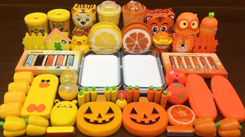 Yellow vs Orange! Mixing Random Things into GLOSSY Slime! SlimeSmoothie ...