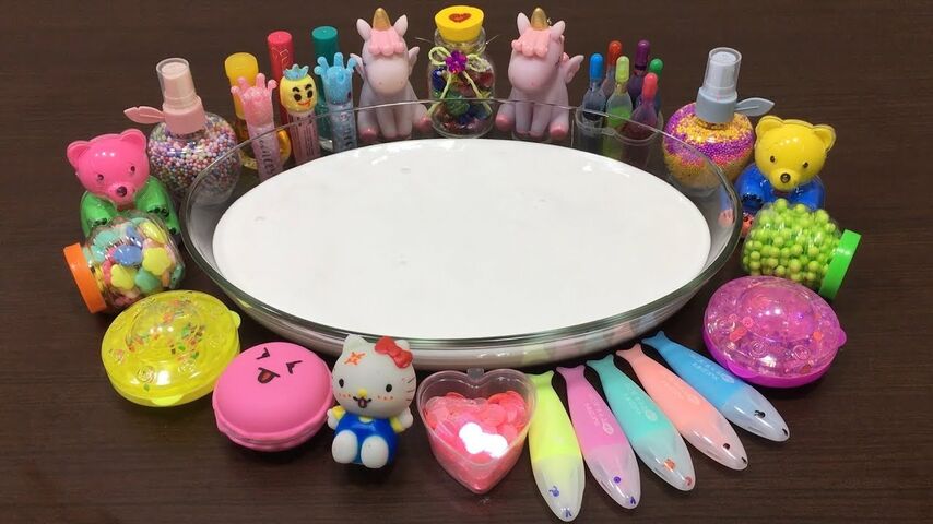 Mixing Random Things into Glossy Slime !!! Slimesmoothie Satisfying ...