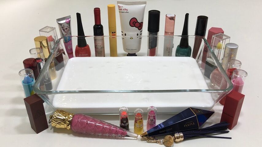 Mixing Makeup into Glossy Slime | Slimesmoothie | Satisfying Slime