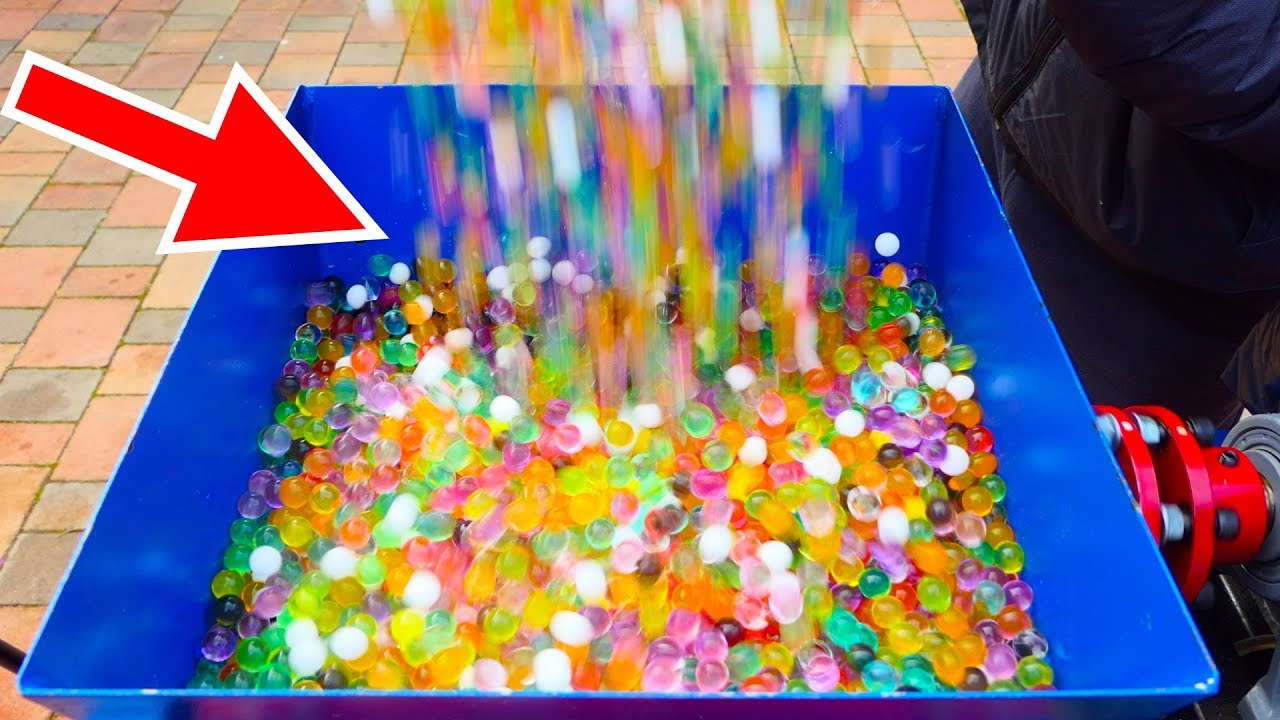 10 000 ORBEEZ VS FAST SHREDDER!
