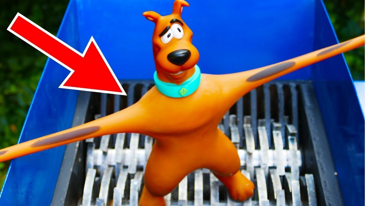 SHREDDING STRETCH SCOOBY DOO FIGURE!