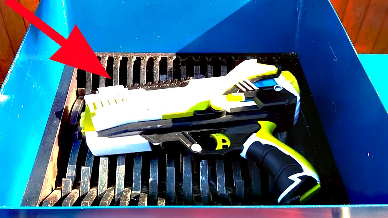 WATER GUN VS SHREDDER