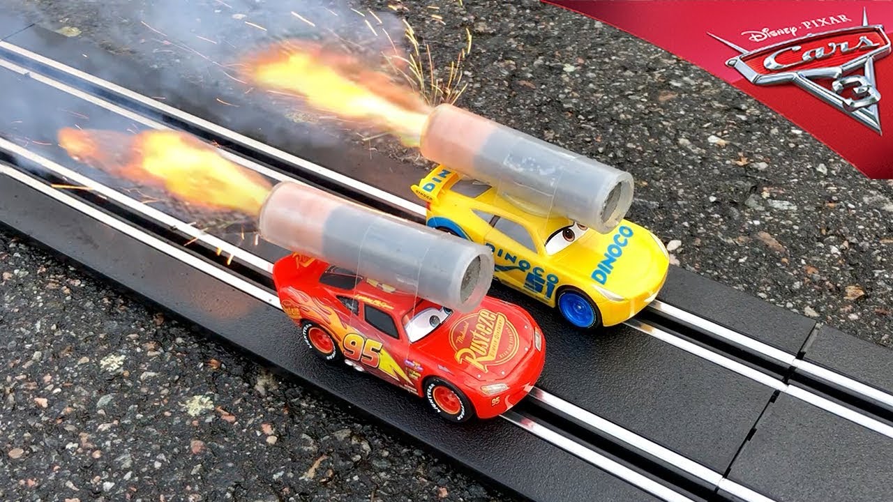 Rocket powered Disney Cars 3 Toys Carrera GO Lightning McQueen vs Cruz ...