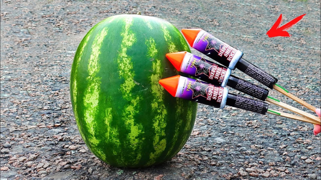 EXPERIMENT: XXL ROCKET VS WATERMELON