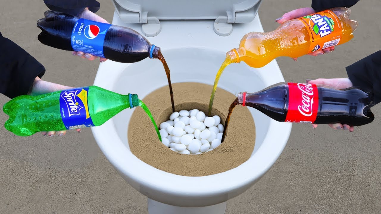 Coca Cola, Fanta, Sprite, Pepsi vs Mentos in the Toilet!