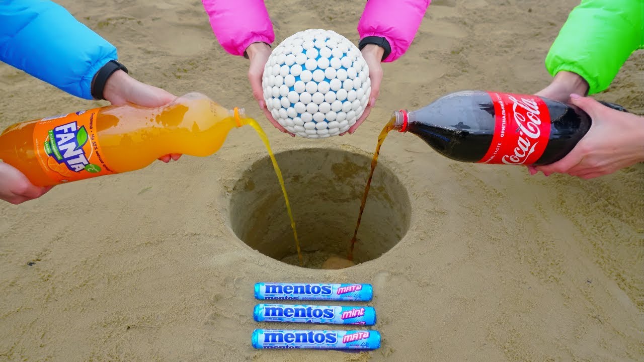 Mentos Ball vs Coca Cola and Fanta