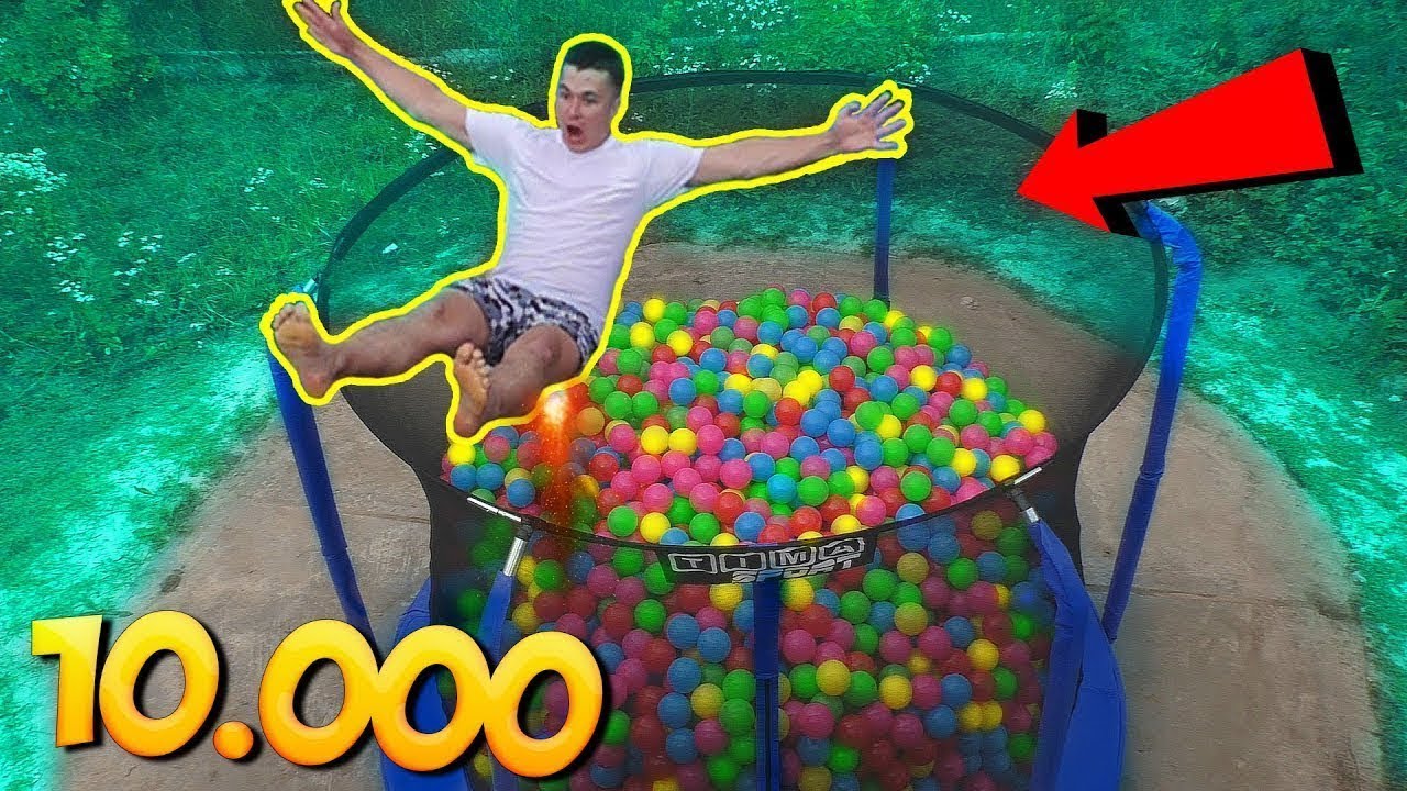 TRAMPOLINE BALL PIT FUN — 10 000 BALLS