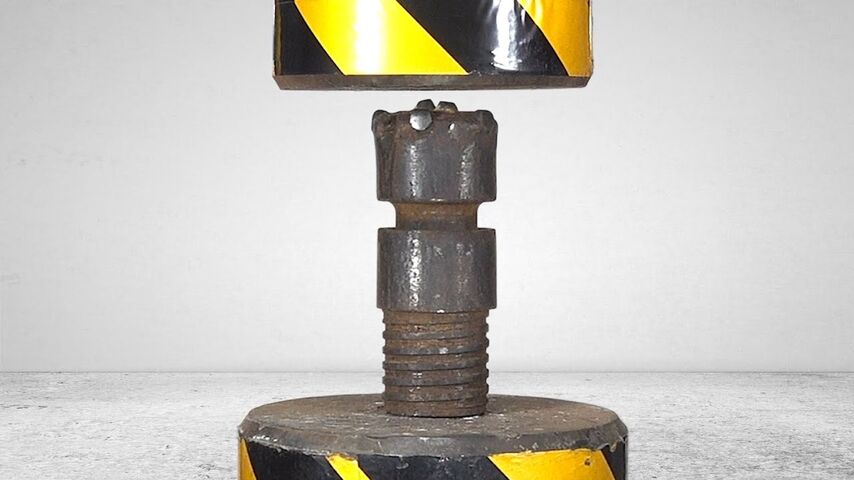 Solid iron column supports 200 tons of pressure?