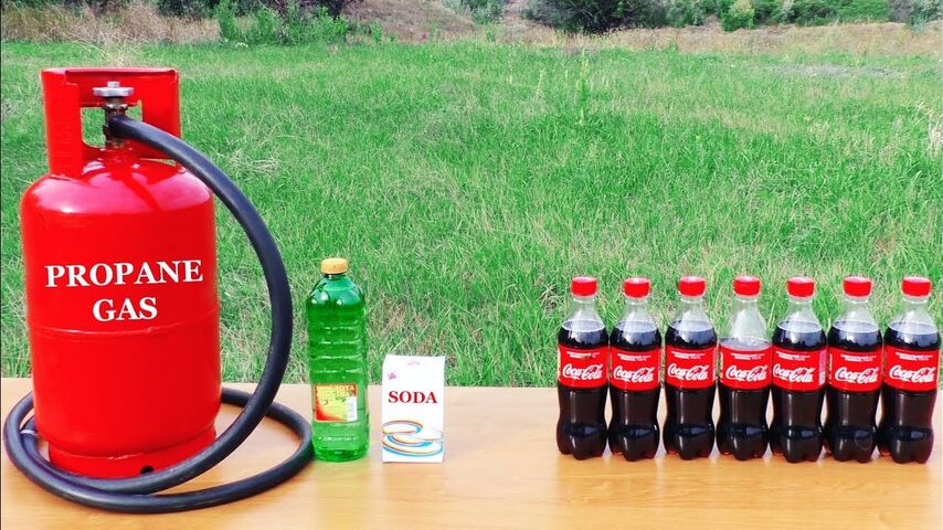 HOW TO MAKE A ROCKET FROM COCA-COLA