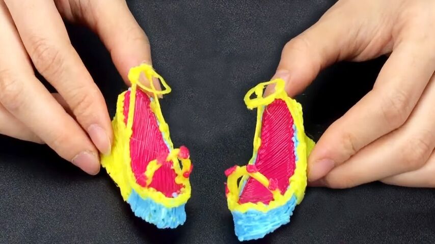 DIY Barbie Hacks With Mini Shoes - How to Drawing with 3D Pen